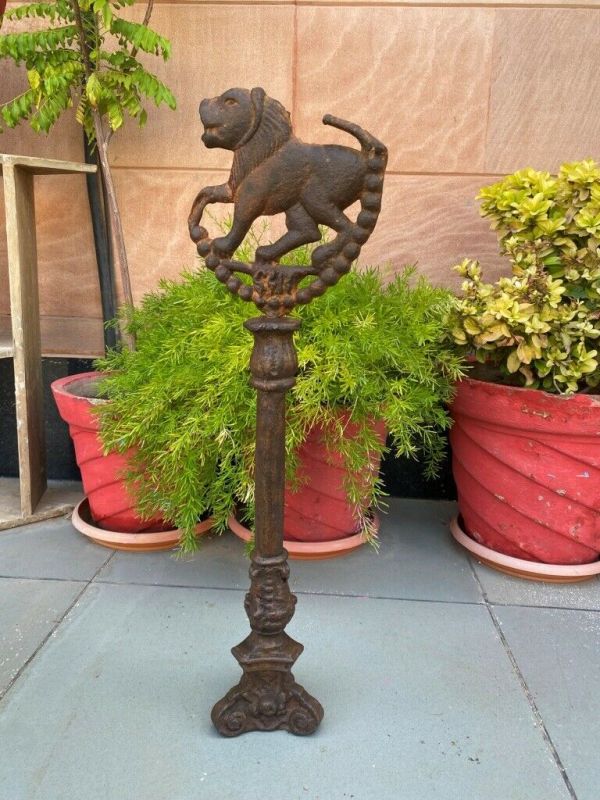 Ancient Old Iron Hand Forged Rare Cast Iron Lion Figure Victorian ...