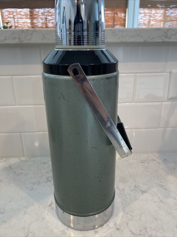 Stanley Aladdin A - 945DH 2 Quart Green Thermos Cup Stopper Top Handle ...