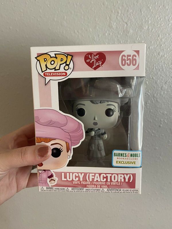 Funko Pop “I Love Lucy” Barnes And Noble Exclusive Black And White Lucy ...