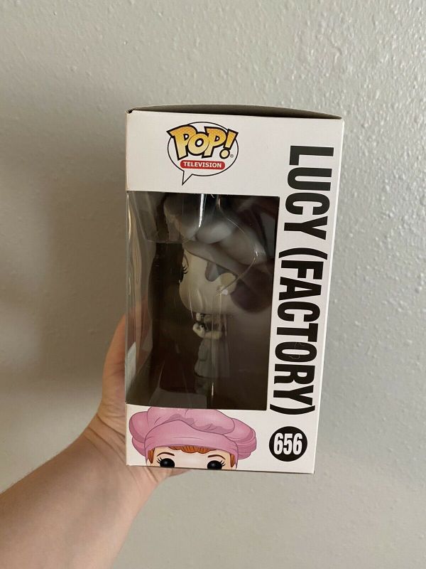 Funko Pop “I Love Lucy” Barnes And Noble Exclusive Black And White Lucy ...