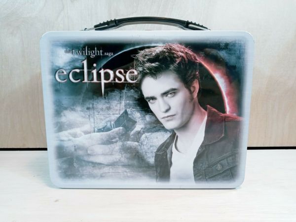 " The Twilight Saga " Eclipse Team Edward Neca Metal Lunchbox | #54819251