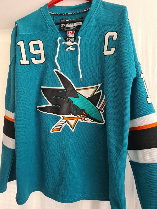 Reebok NHL San Jose Sharks Joe Thornton 19 Patch Hockey Jersey Size 48 ...