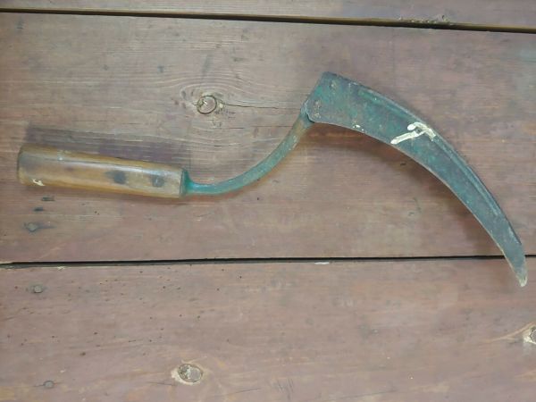 Vintage Antique Rustic Farm Hand Tool Corn Sythe Sickle Scythe Wood ...