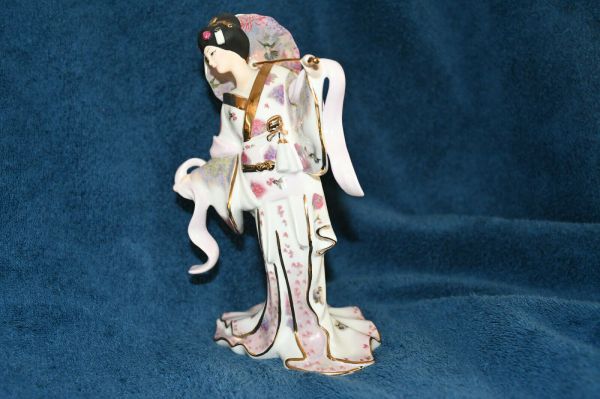 Silken Whispers HEAVENLY MAIDEN Bradford Exchange Geisha Japanese ...