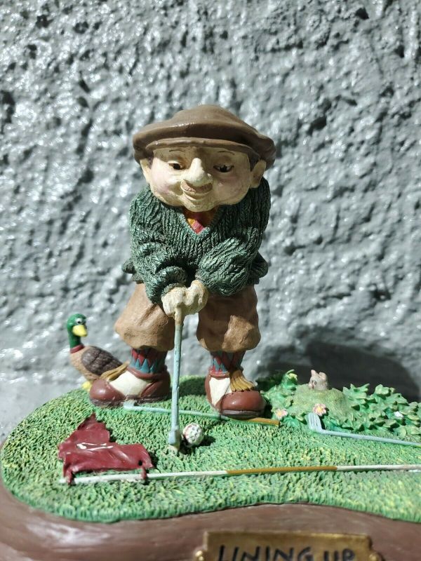 Gary Patterson Sports LINING UP Golf Putt Putting Figurine Statue Old ...