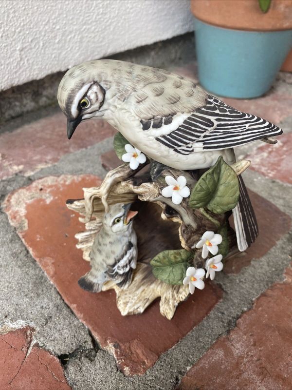 1979 Homco Masterpiece Porcelain Mocking Bird And Baby Bird Vintage ...